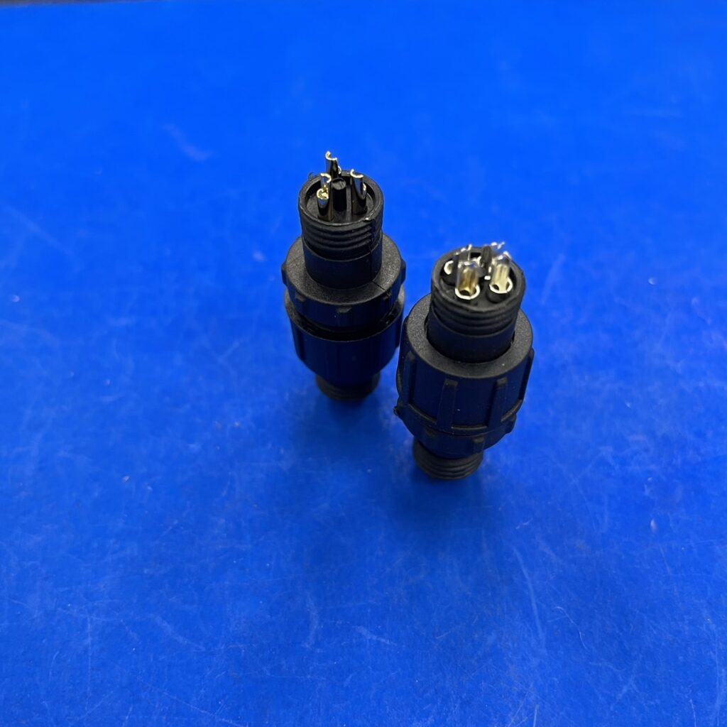 [ 1K ] M12 CONNECTOR – ANYTRONIC®